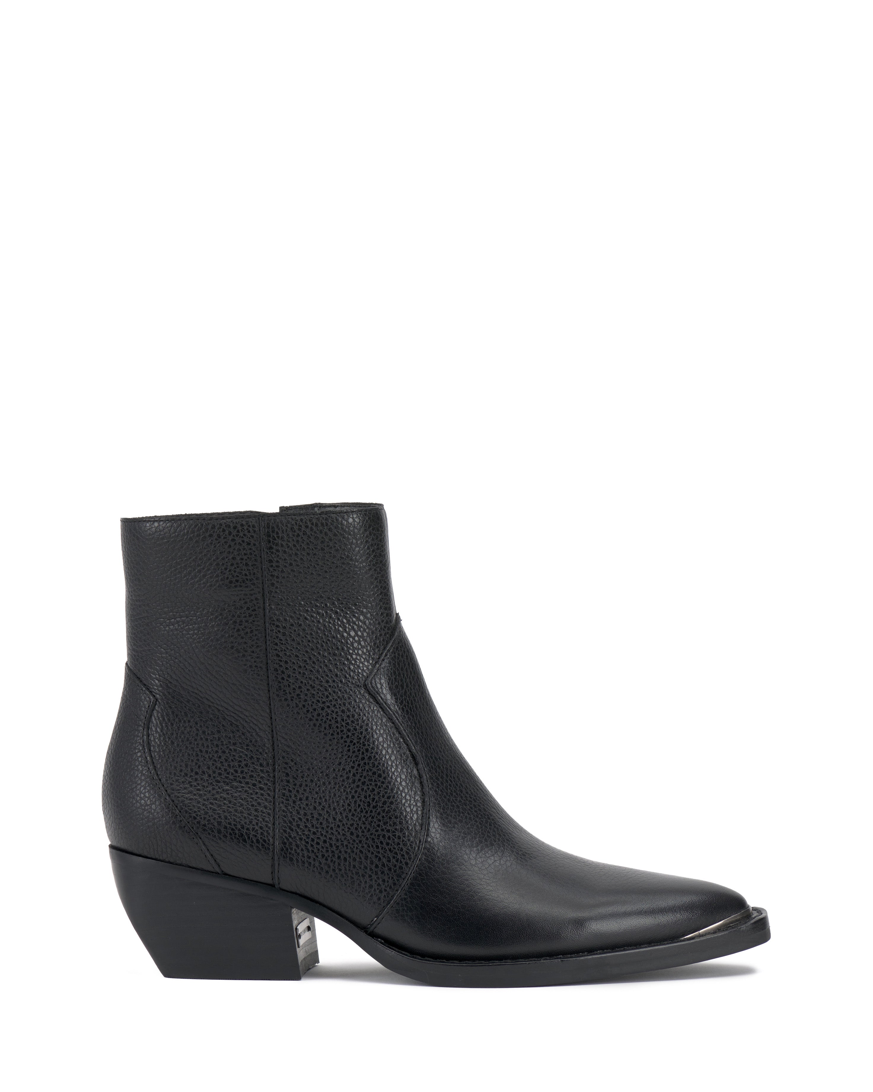 The Boot Shop – Vince Camuto
